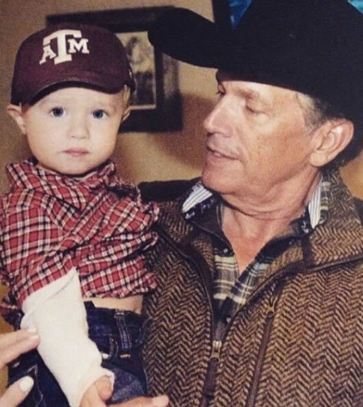 George Strait - Carrying Your Love with Me - Golden Music