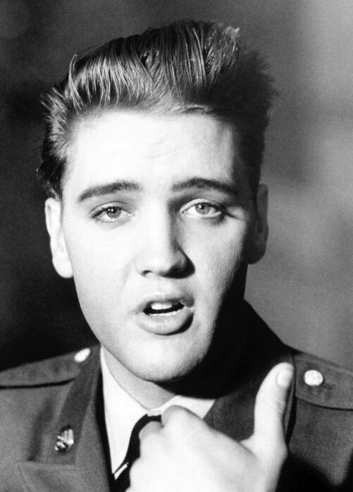 Elvis Presley – The King Who Gave Without a Crown - Golden Music