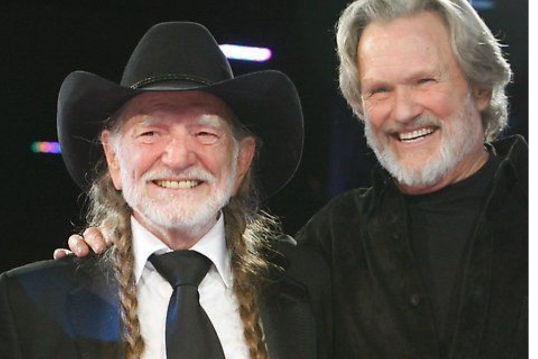 Kris Kristofferson and Willie Nelson shared a deepening friendship both ...